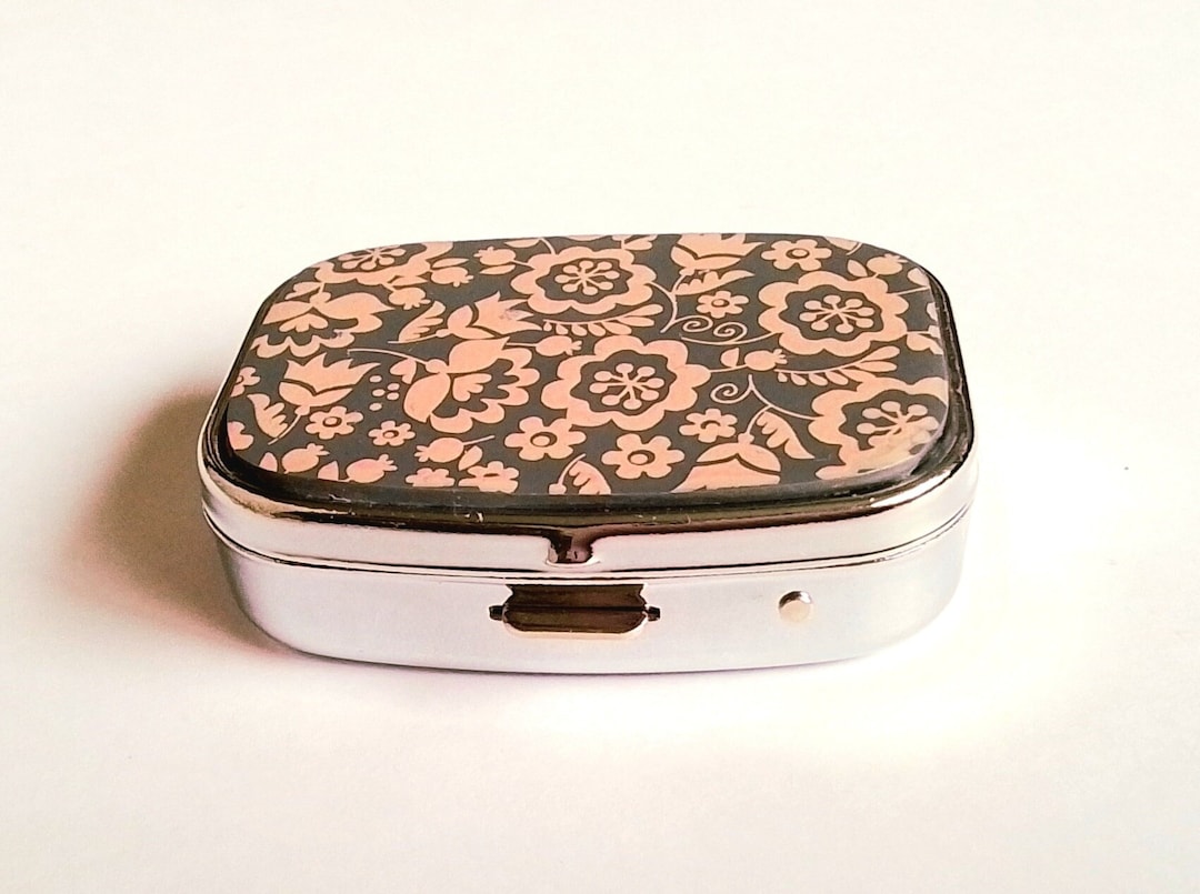 Small Rectangular Pill Box Decorated in Polymer Clay, Pink Flowers on a ...