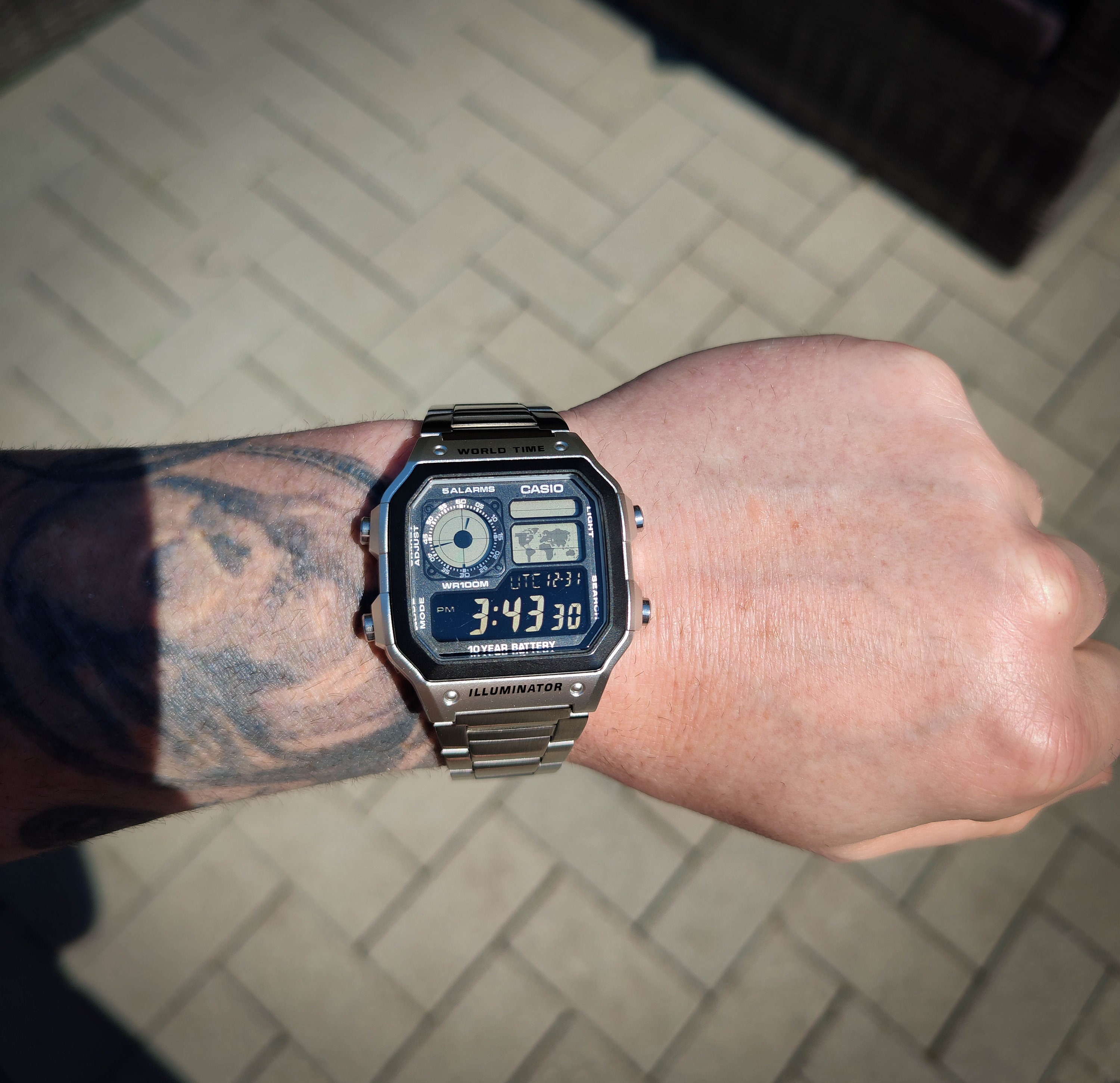 Custom Casio Mod AE-1200 Negative Display - Casio Royale - High-quality ...