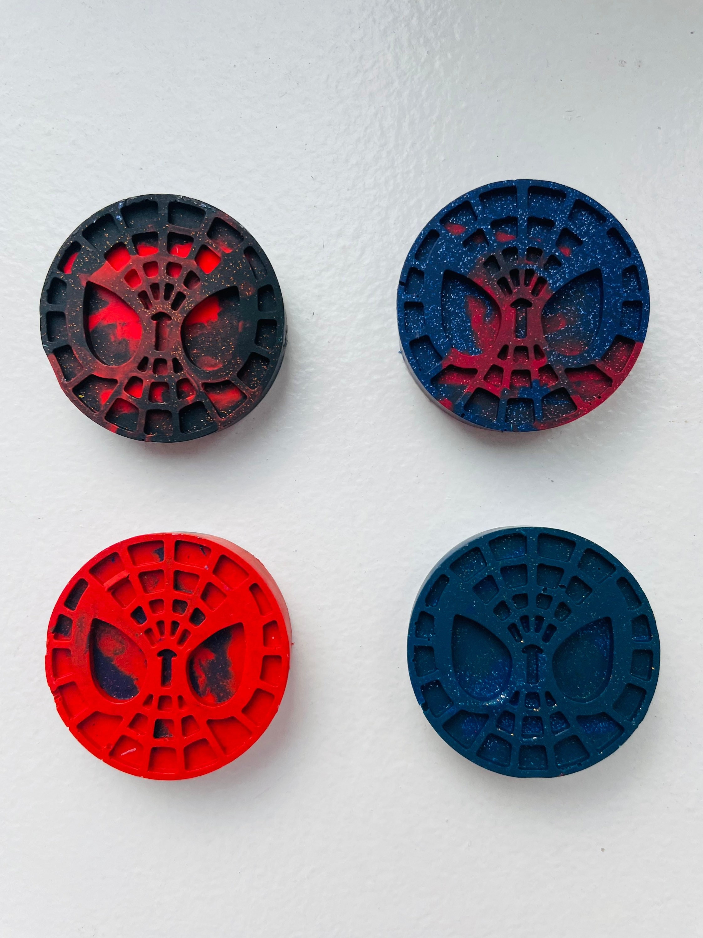 Superhero Crayons & Party Favors - Etsy