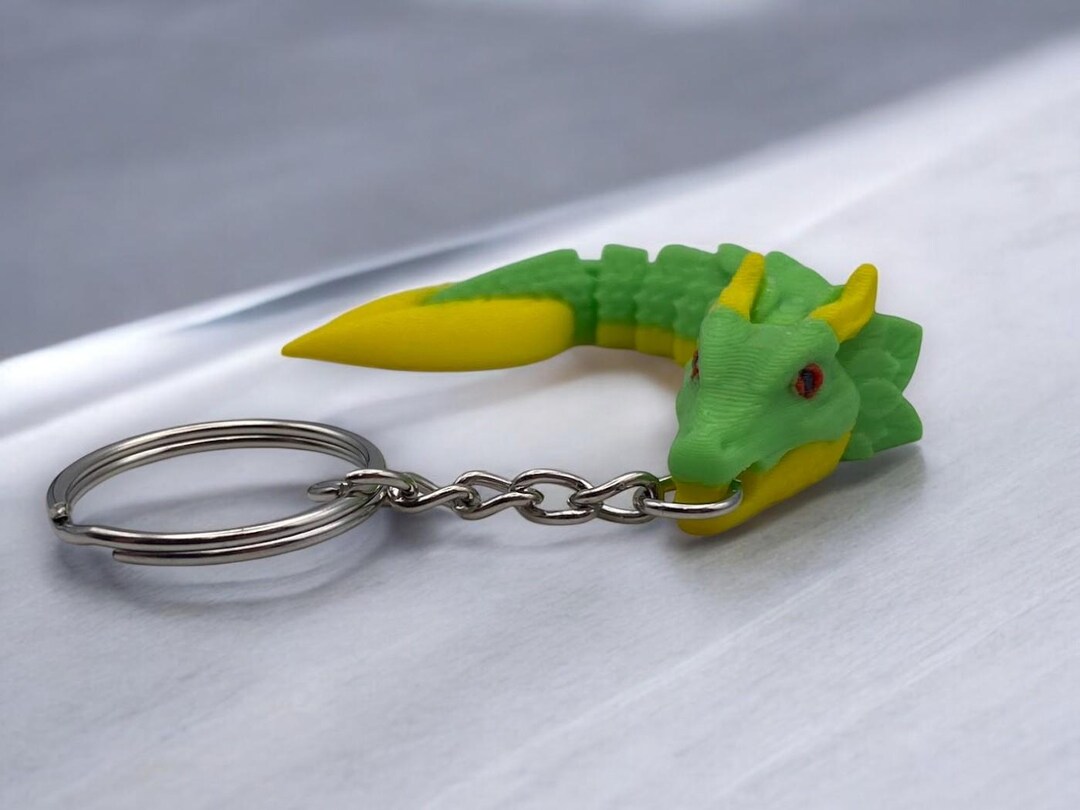 3D Printed Movable Dragon Keychain – Flexible and Customizable Keychain ...
