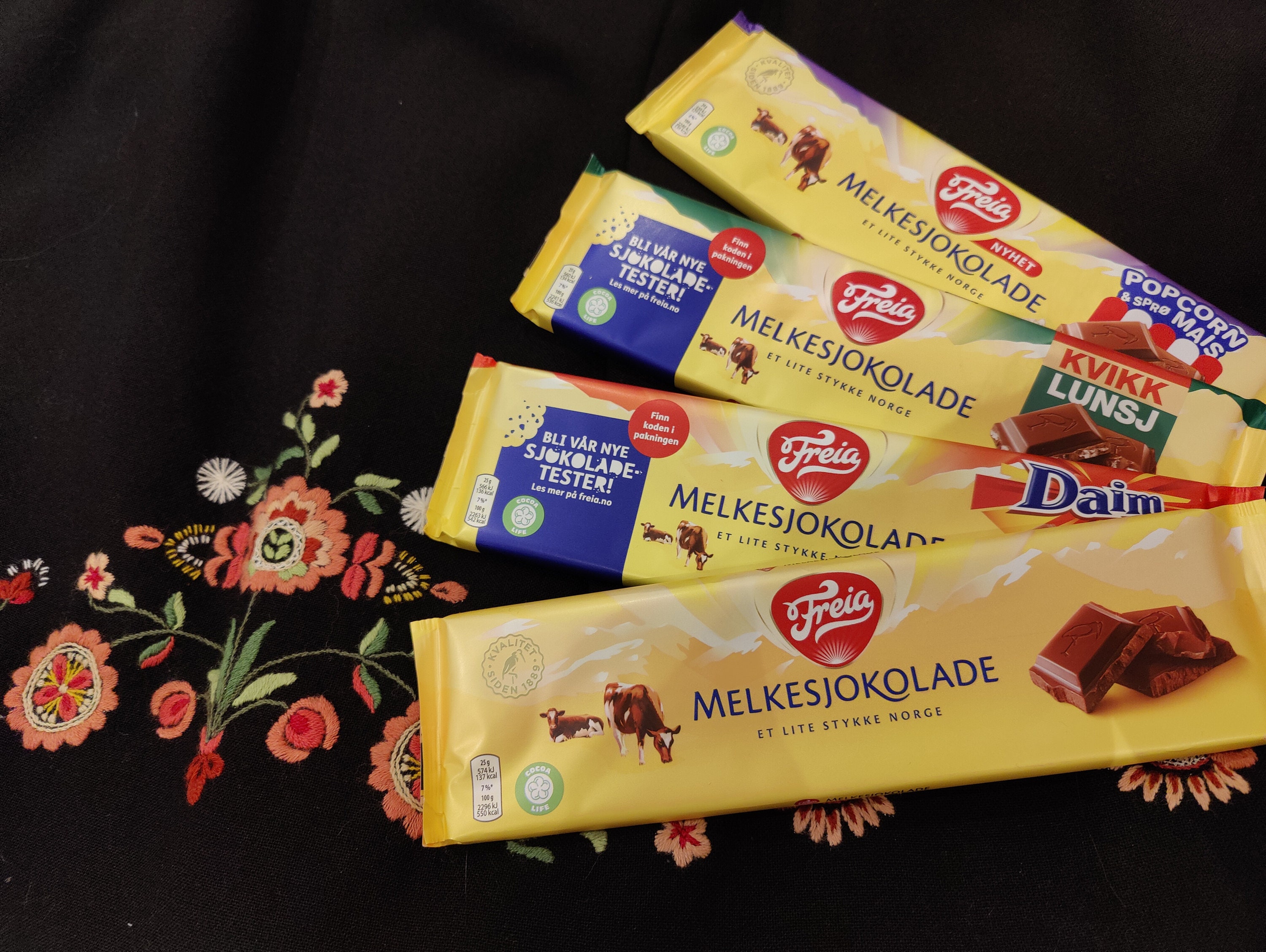 Freia Melkesjokolade 4 Different Flavors 4x200 Grams - Etsy