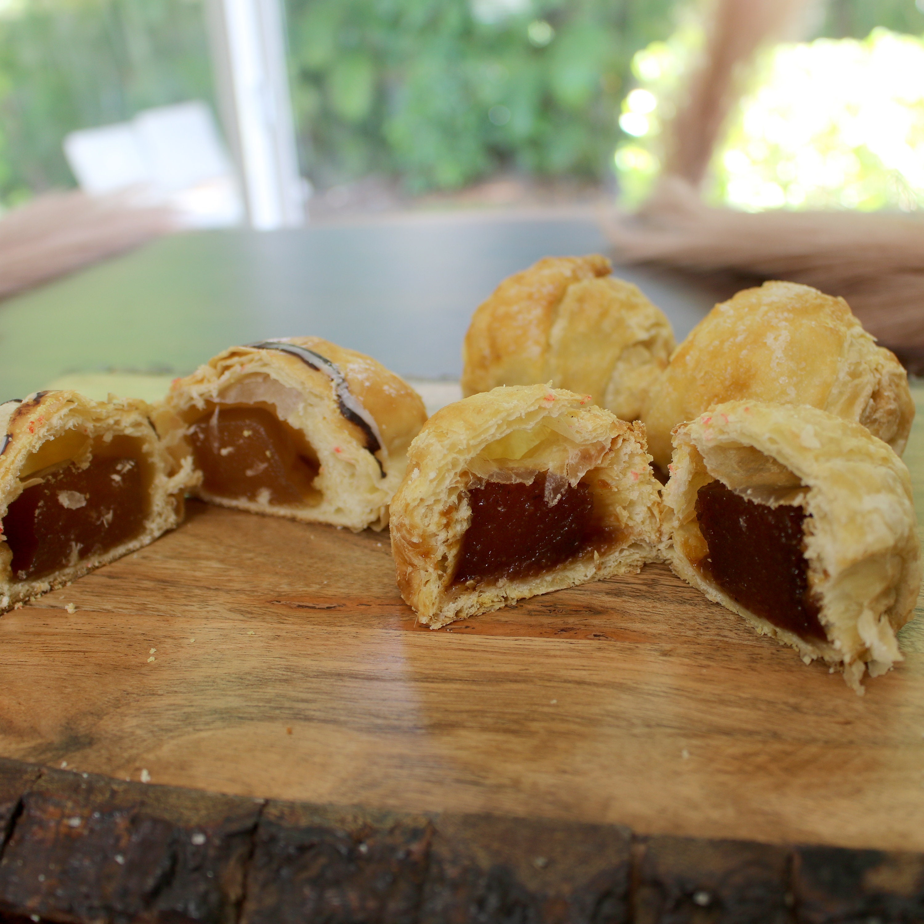 La Pâtisserie Gourmet Gift Basket Holiday Birthday Men/ Women Includes ...