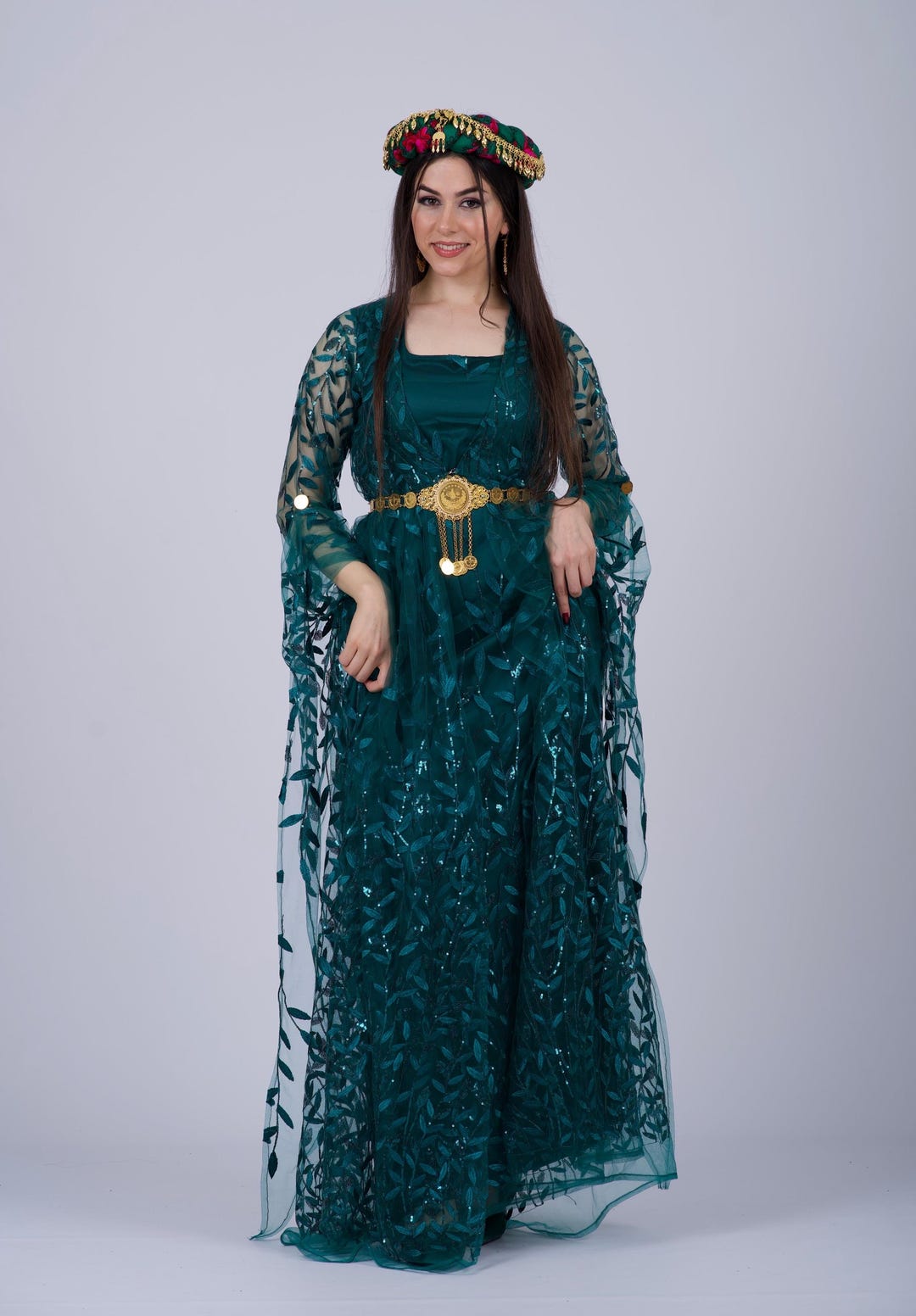 Robe kurde verte de style Badini Newroz traditionnel et tenue de ...