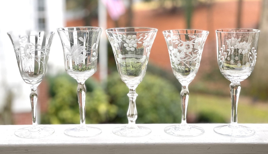 S/5 Mismatched Vintage Etched Wine Glasses/vintage Etched Water Goblets ...