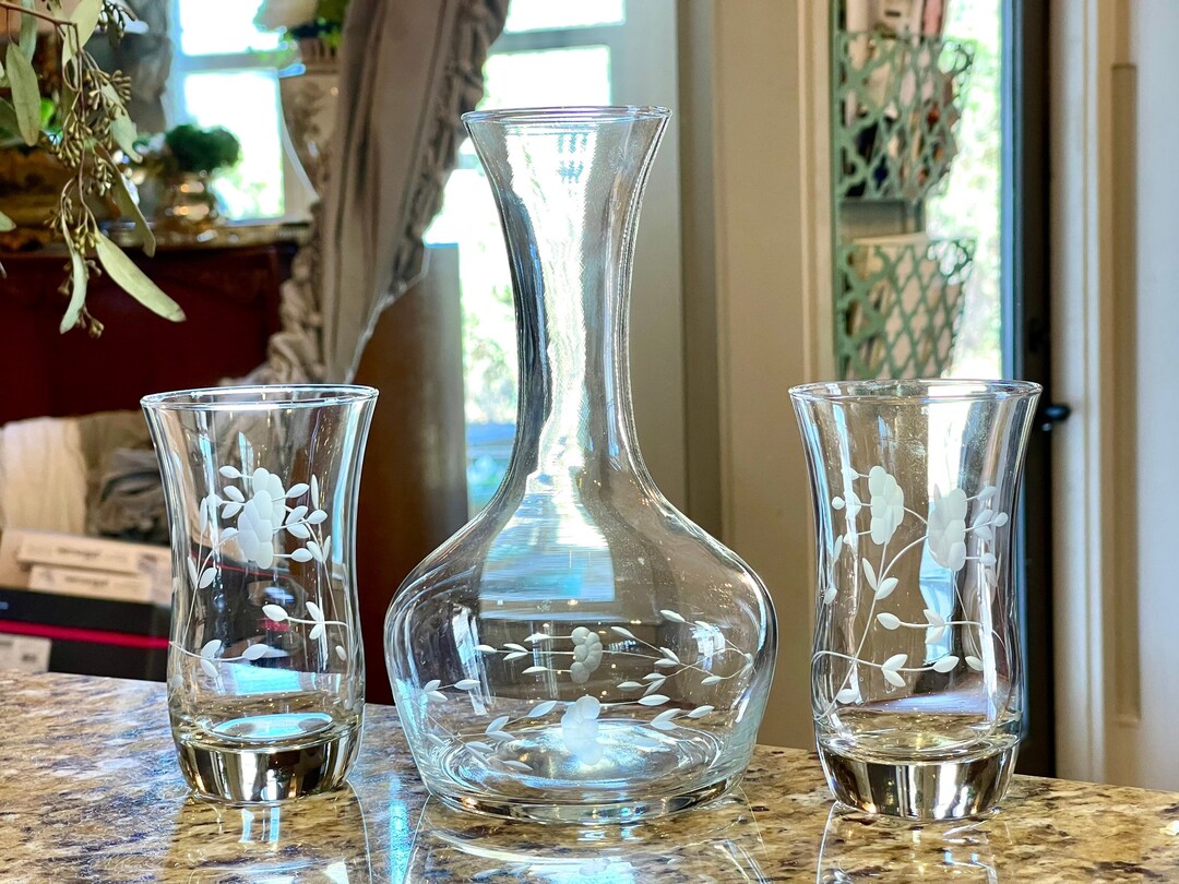 Vintage Princess House Heritage Carafe/gray Cut Carafe/vintage Carafe ...