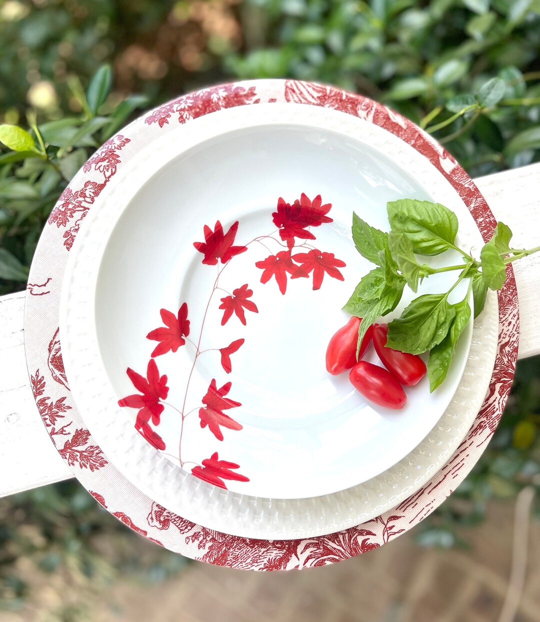 Mikasa Pure Red Coupe Soup Bowls/pasta Bowls/christmas Bowls/christmas ...