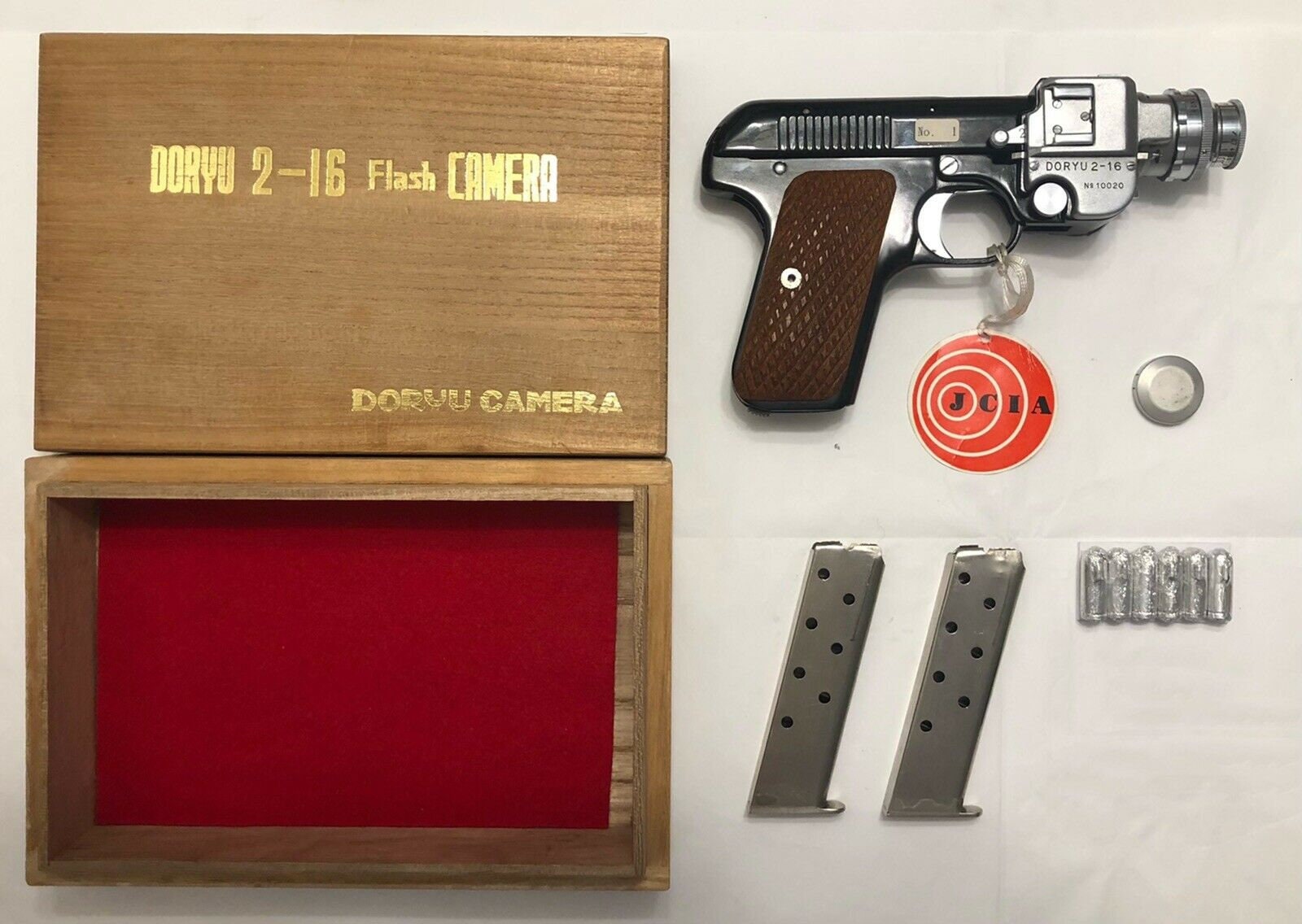 Doryu-2 Japanese Police Pistol Camera No:20, Box, Bullets, Magazine ...