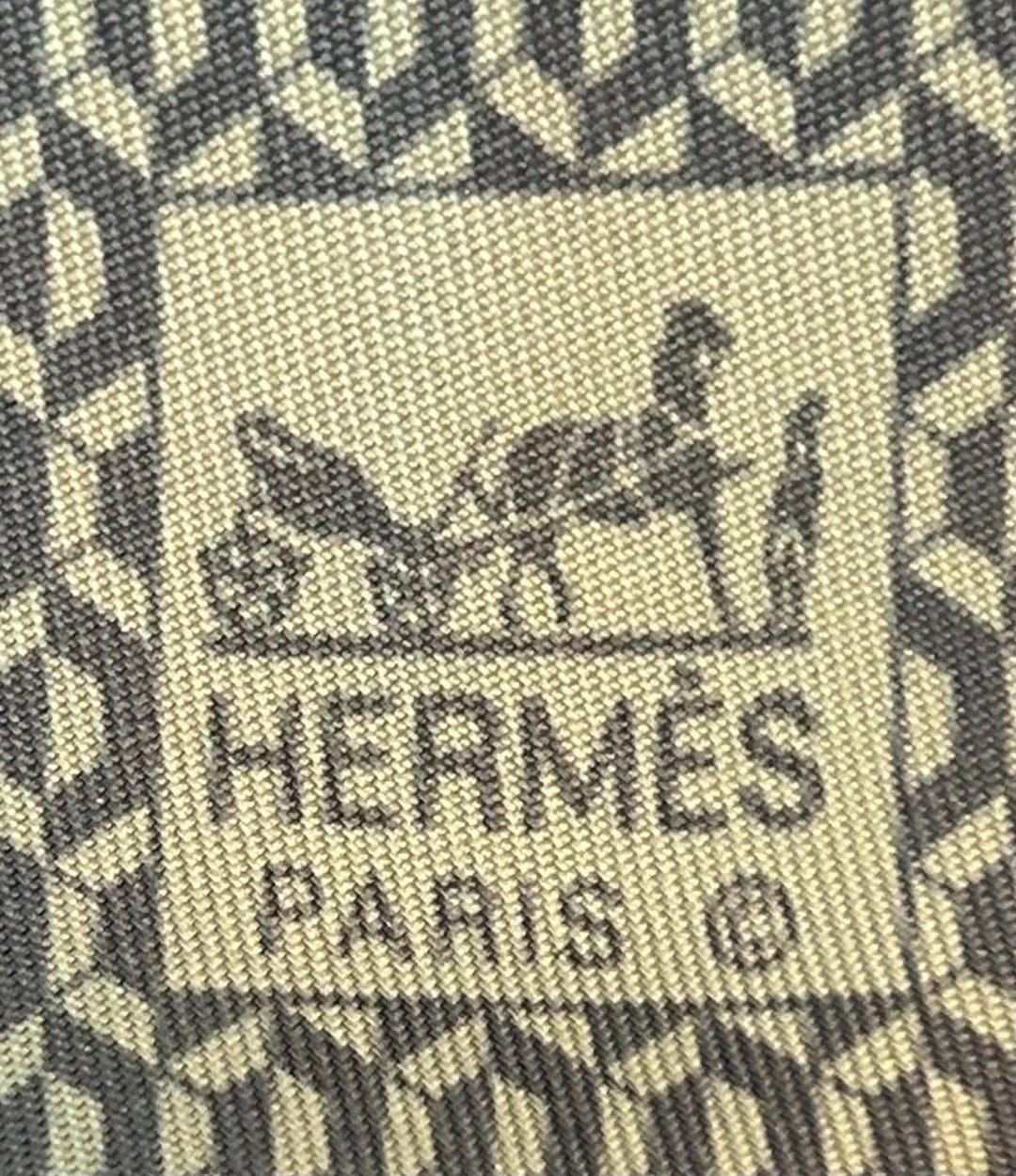 Hermes 5359 HA Lime Green Pattern 100% Silk Tie New in Box Without Tags ...