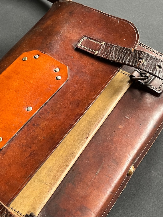 PTT Vintage Postman Leather Shoulder Bag 5mm France 1… - Gem