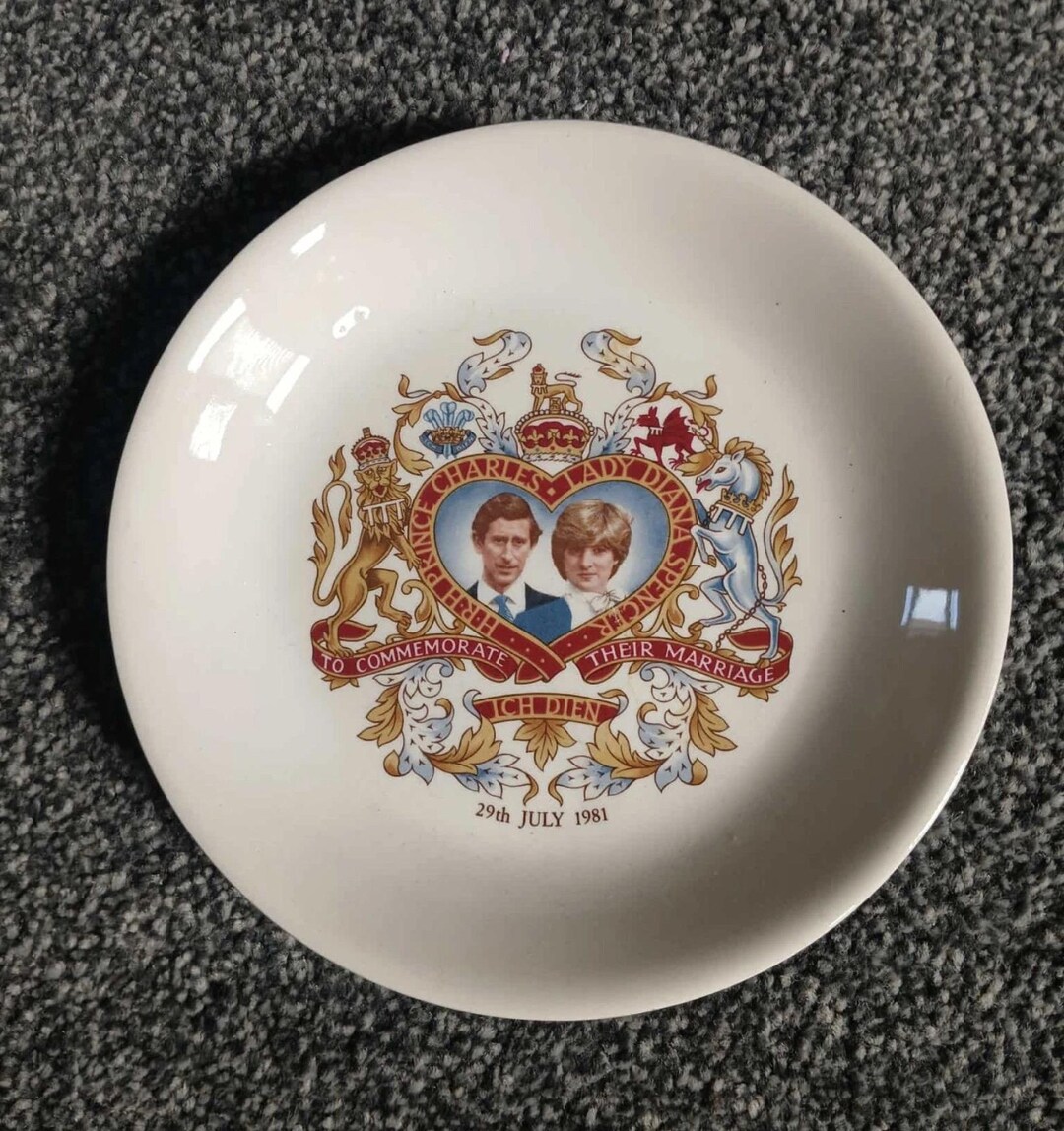 Prince Charles & Lady Diana Wedding Commemorative Plate 29th July 1981 ...