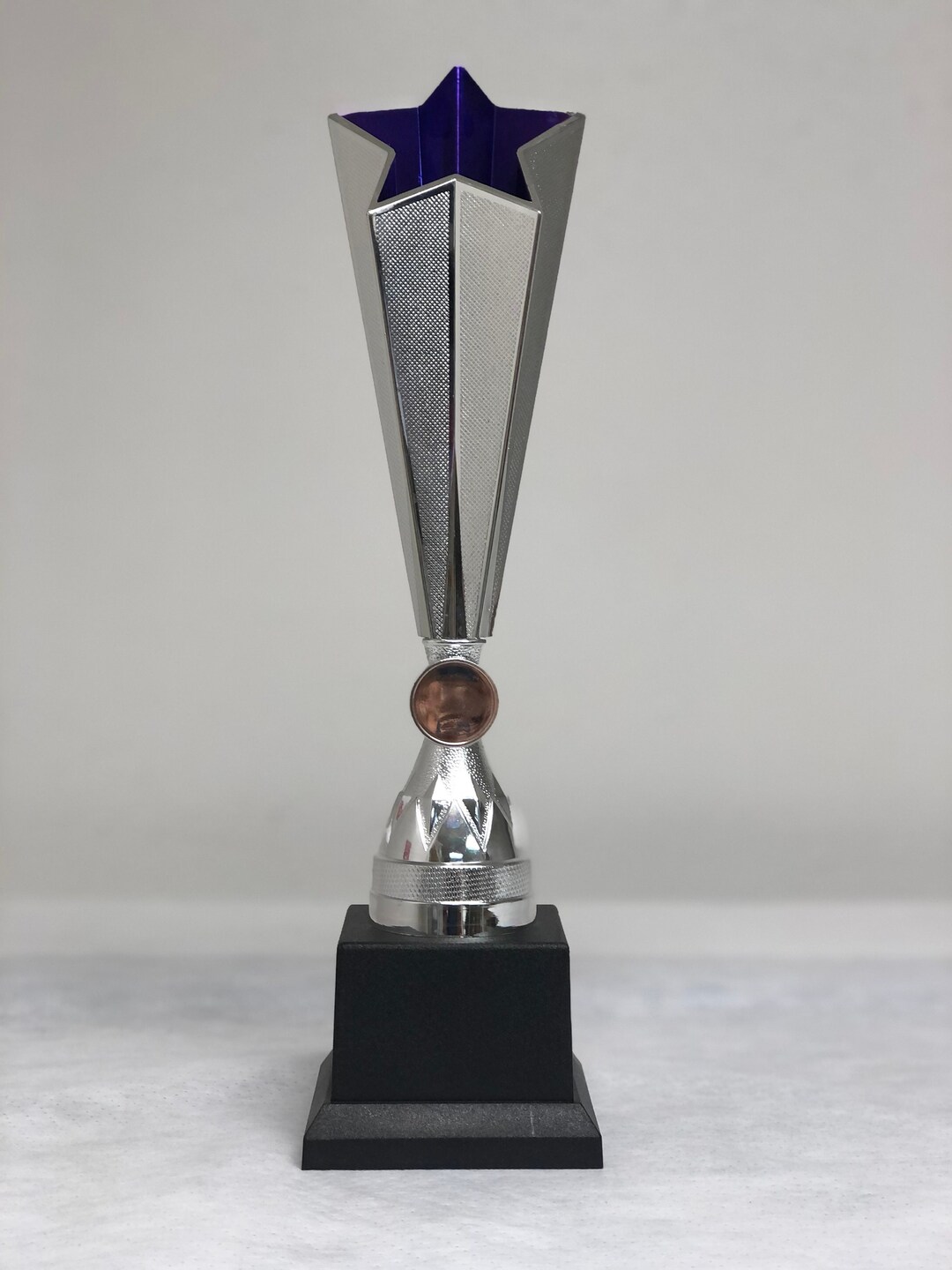 Trophy Monster Silver Plastic Trophy Award 13 3/4" | for Club, School ...