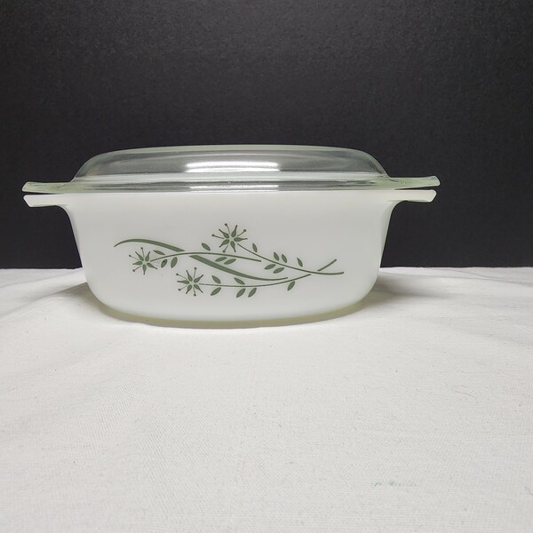 Vintage Pyrex Casserole Dish With Lid - Etsy