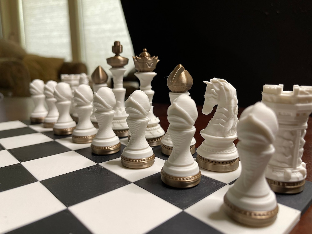 Royal Chess Set 32 Piece Set - Etsy
