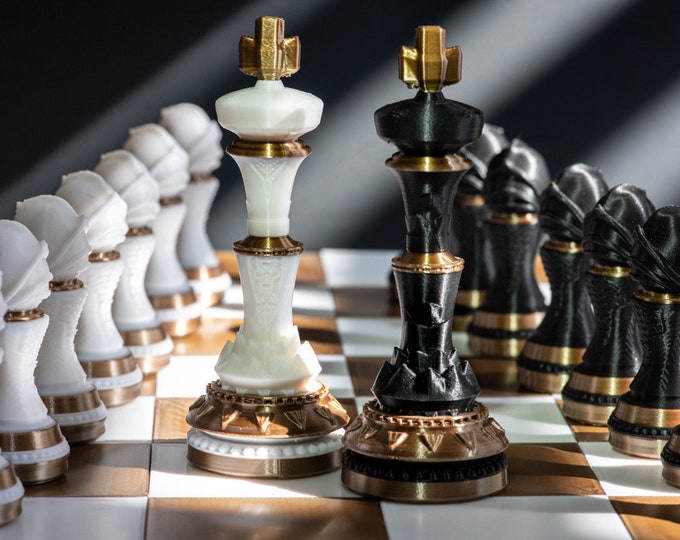 Special Edition Royal Chess Set - 32 Piece Set - Etsy