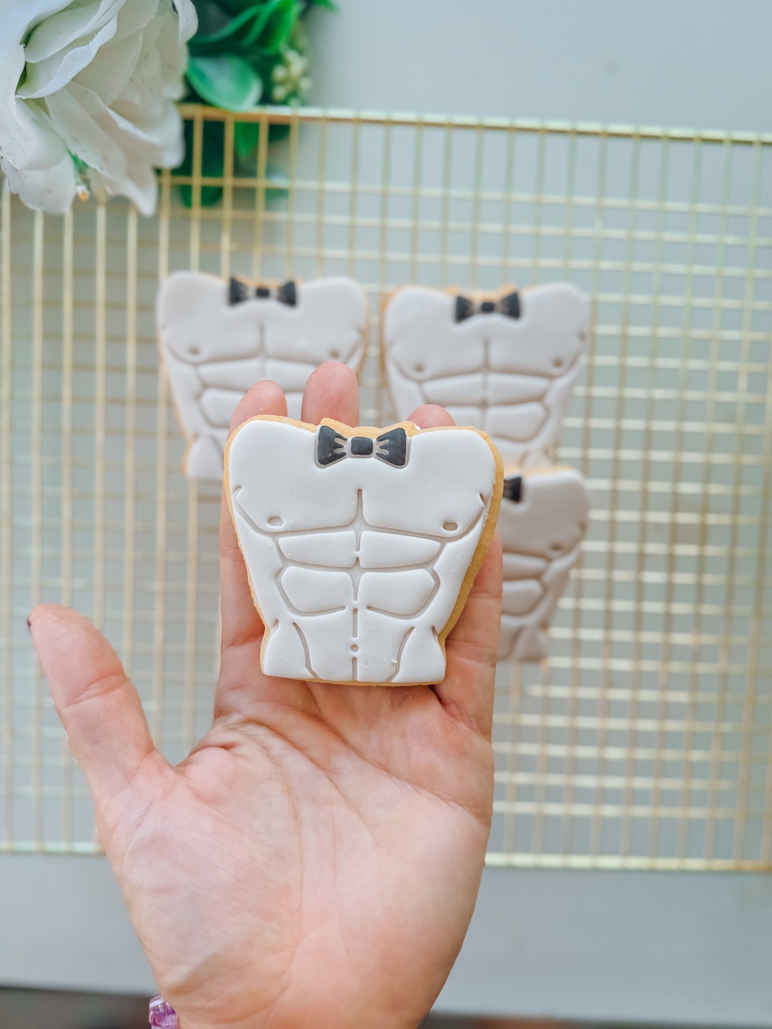 ABS HENS PARTY Cookies Hens Chest Torso Sugar Cookies Party Favours ...