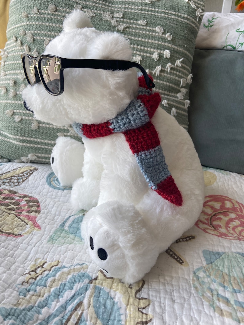Junior Mint Polar Bear From the Summer I Turned Pretty Bear With Sunglasses TSITP Junior Mint ...