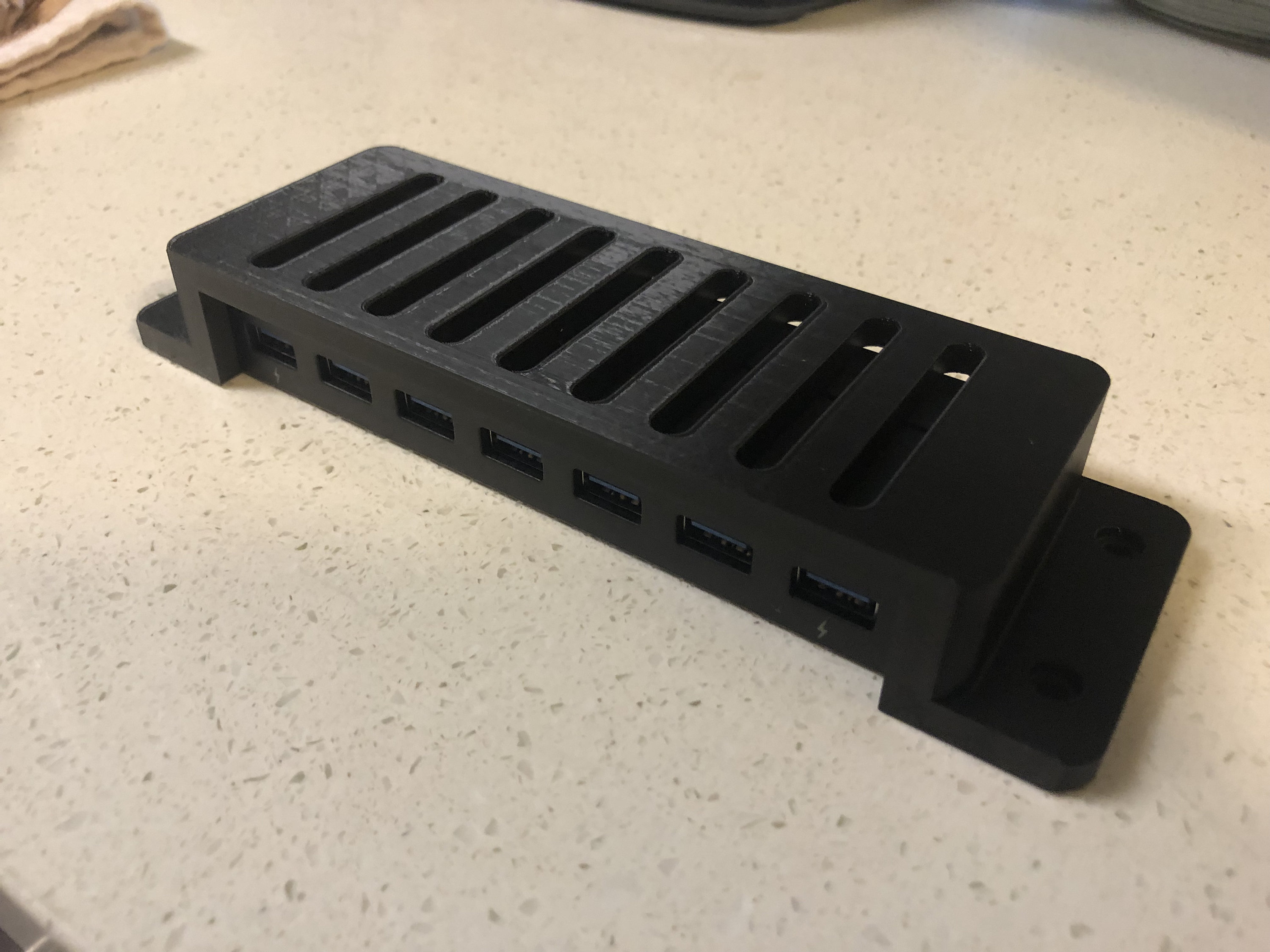 USB Hub Desk Mount 3D Printed - Etsy