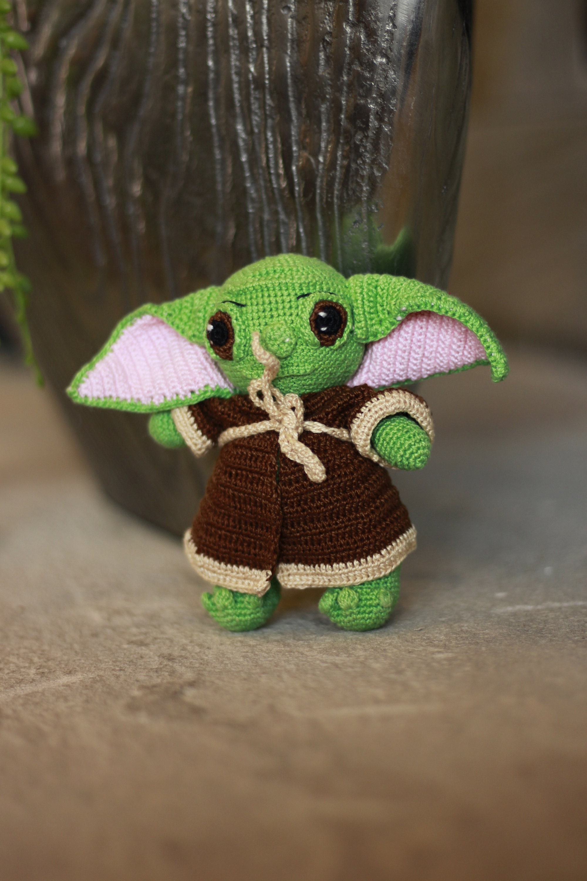 Baby Alien Child Little Grogu Vase Robe - Etsy