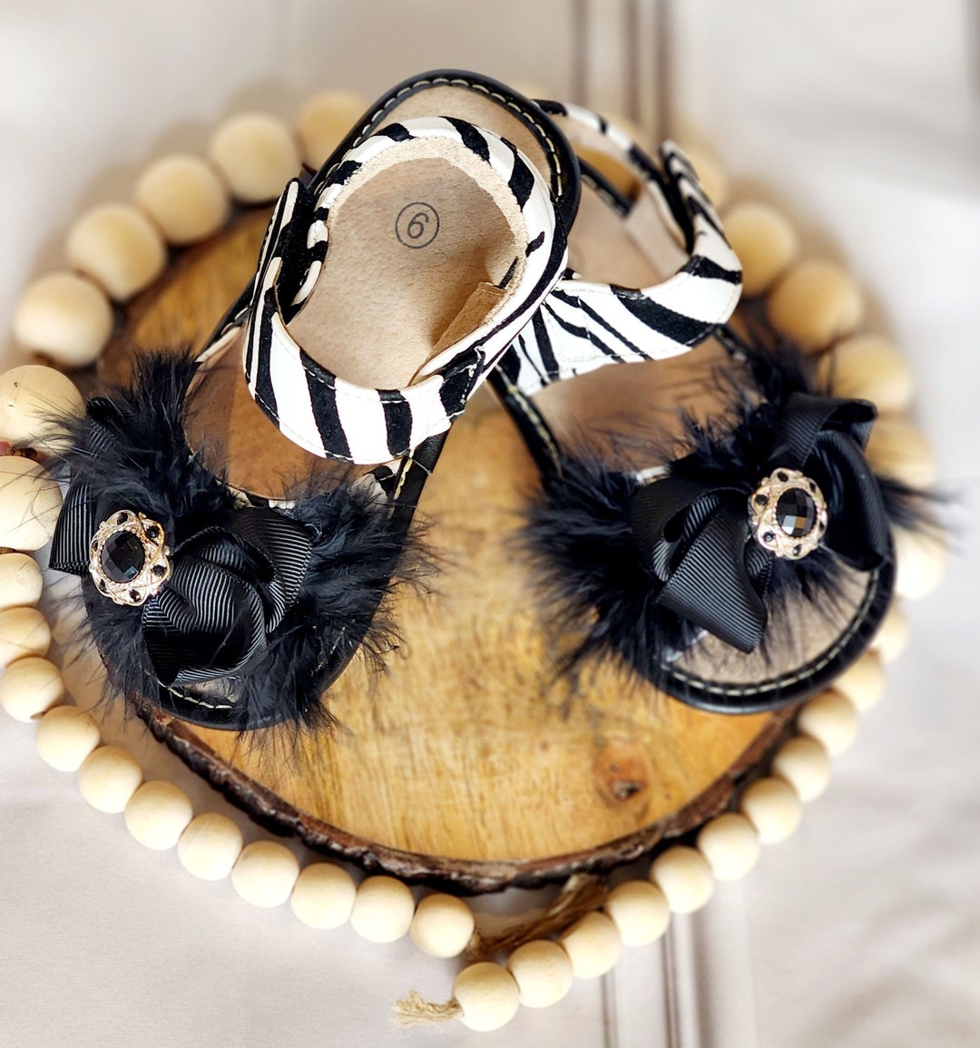 ZEBRA, SKQUEAKY, and BOW Sandal Black and White for Toddler Girls ...
