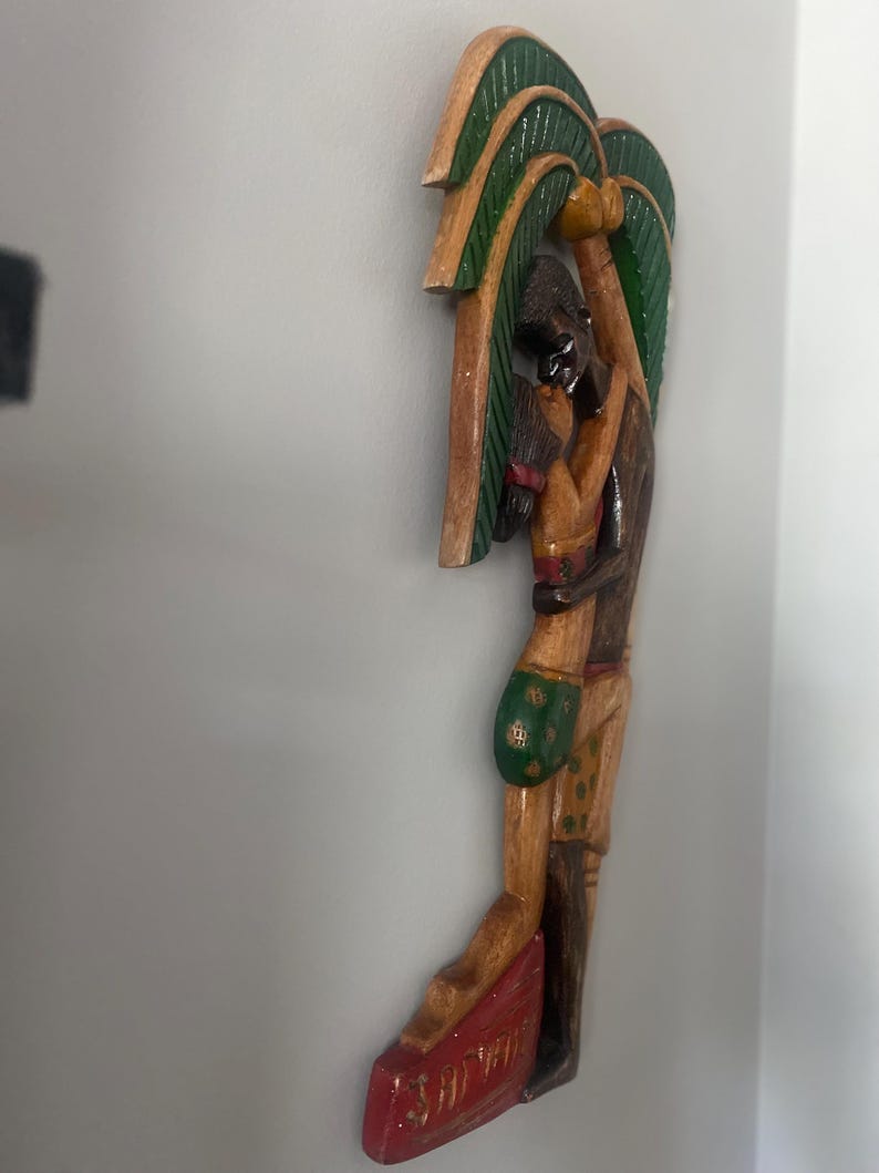 Iheartjamaica Wood Carving Wall Art “couple Kissing Under Coconut Tree ...