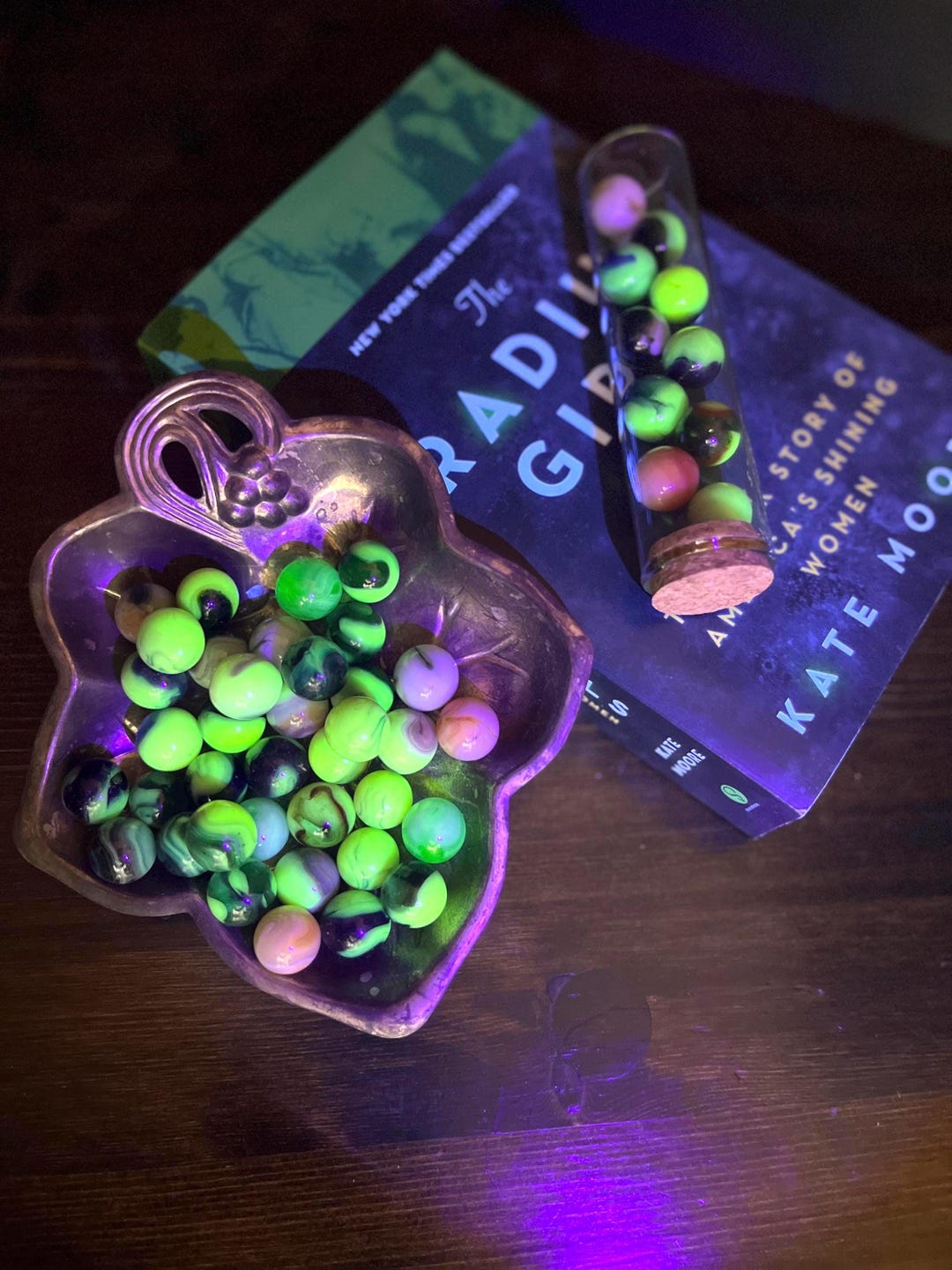 UV Reactive Marble Display Jar | Uranium | Cadmium | Maganese | Glass ...