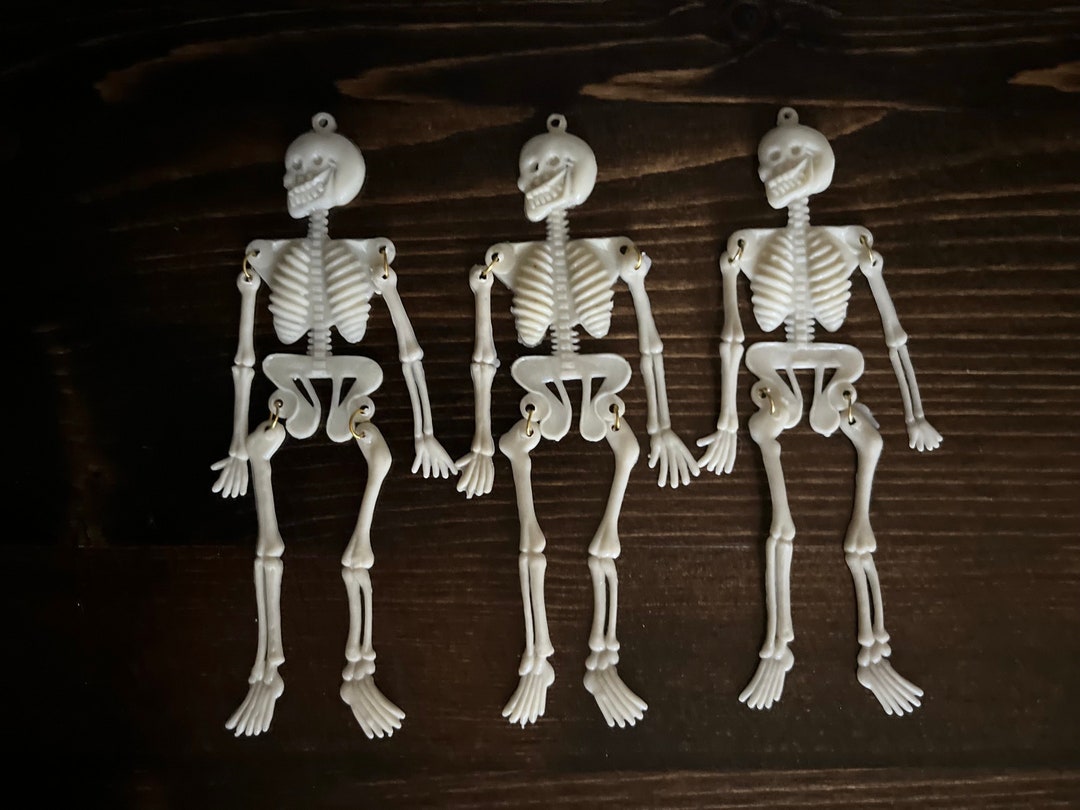 Articulated Plastic Skeletons | Halloween Decor | Junk Drawer ...