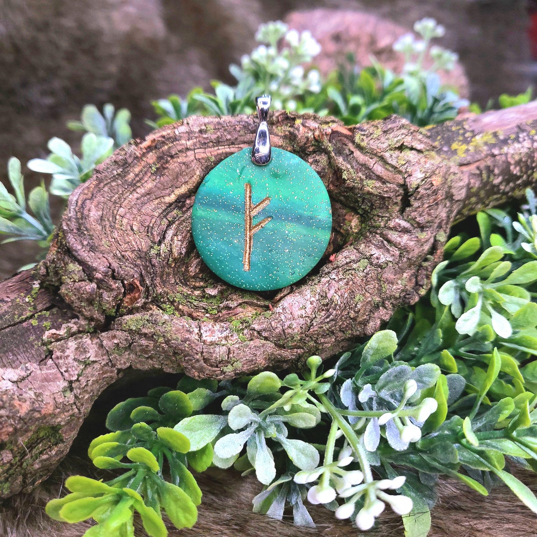 Fehu Norse Rune Pendant | Rune Charm | Wealth Rune | Success, Luck ...