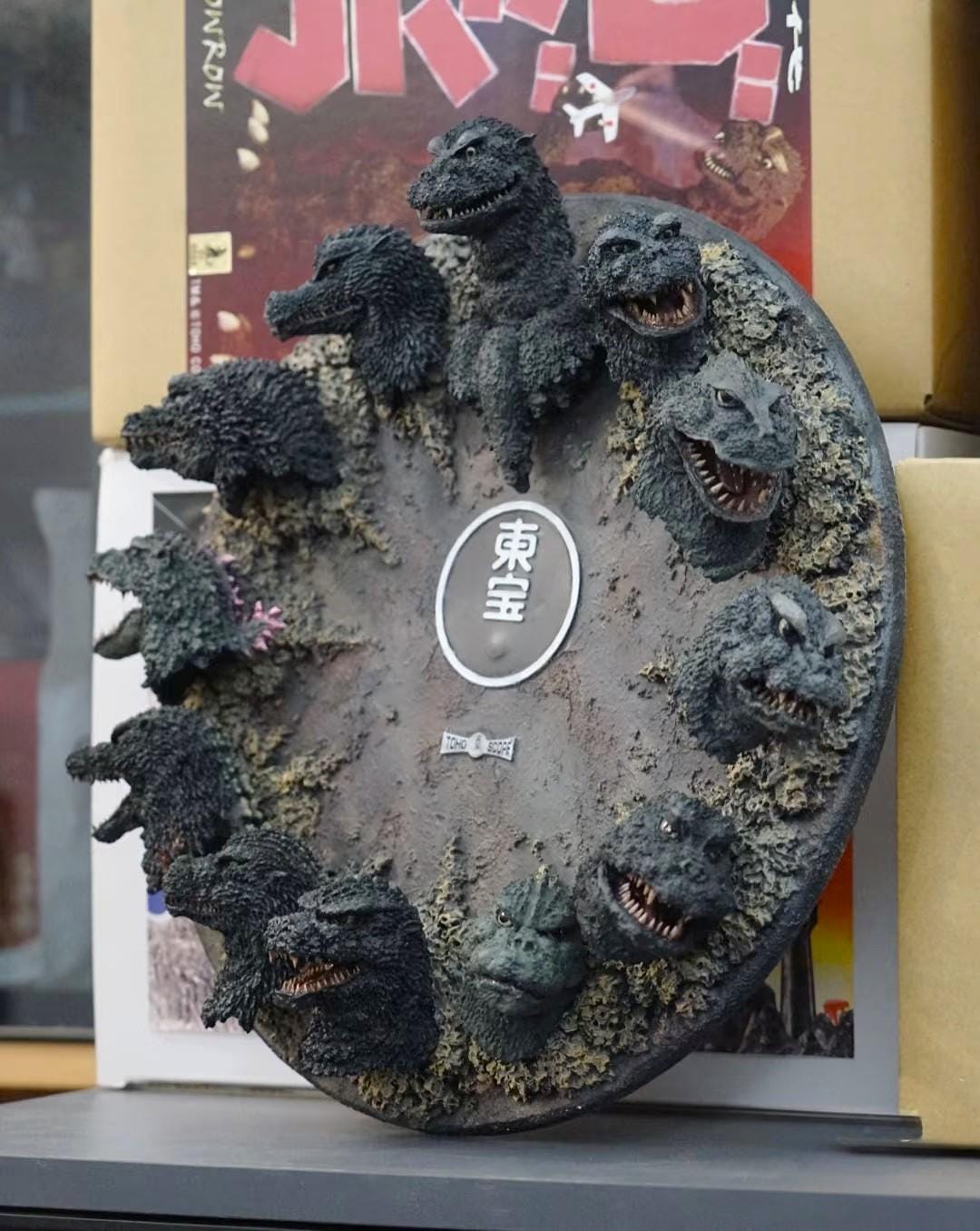 Godzilla Clock Wall Hanger Resin Model Kit Kaibutsu-ya Ryu Oyama 怪物屋 ...