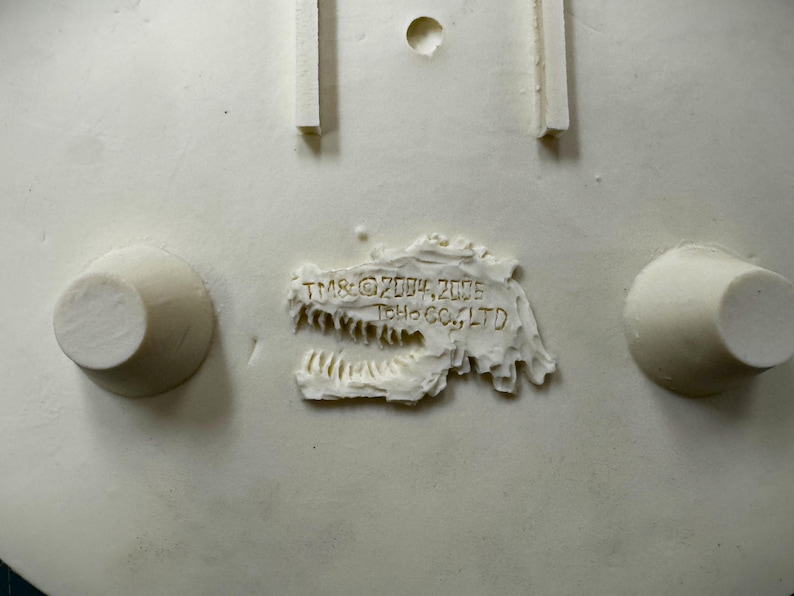 Godzilla Clock Wall Hanger Resin Model Kit Kaibutsu-ya Ryu Oyama 怪物屋 ...