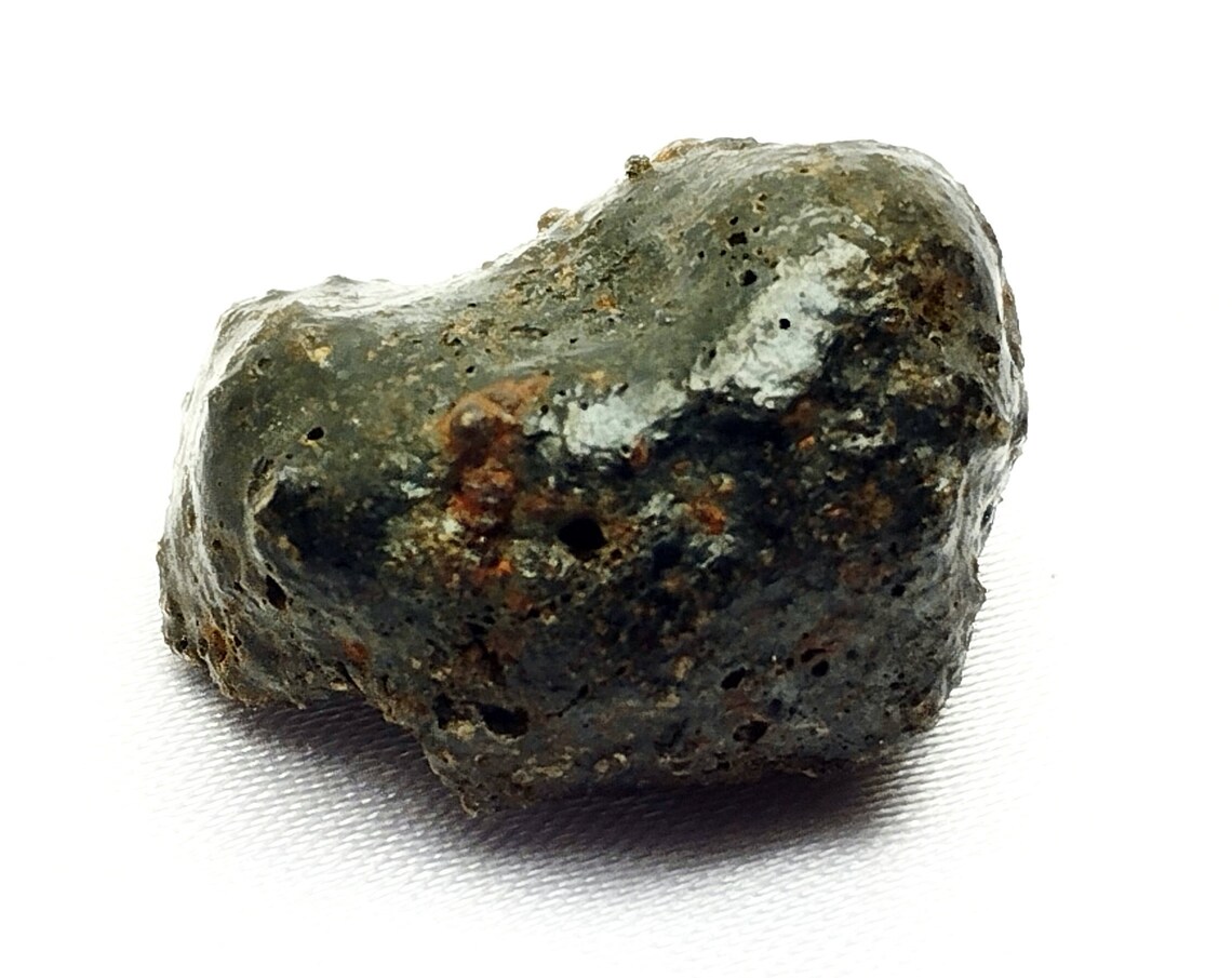 Natural Wabar Pearl 4.3grams - Impactite - Wabar Meteorite Crater - Etsy