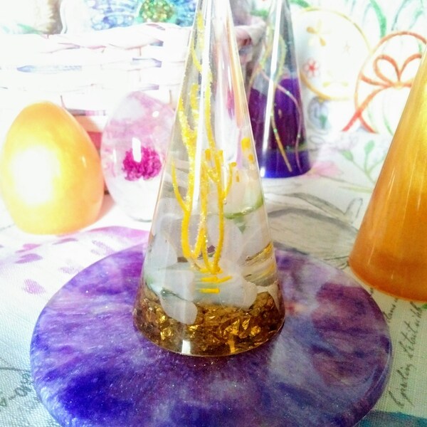 Pyramid Cone Ring Holder - Etsy