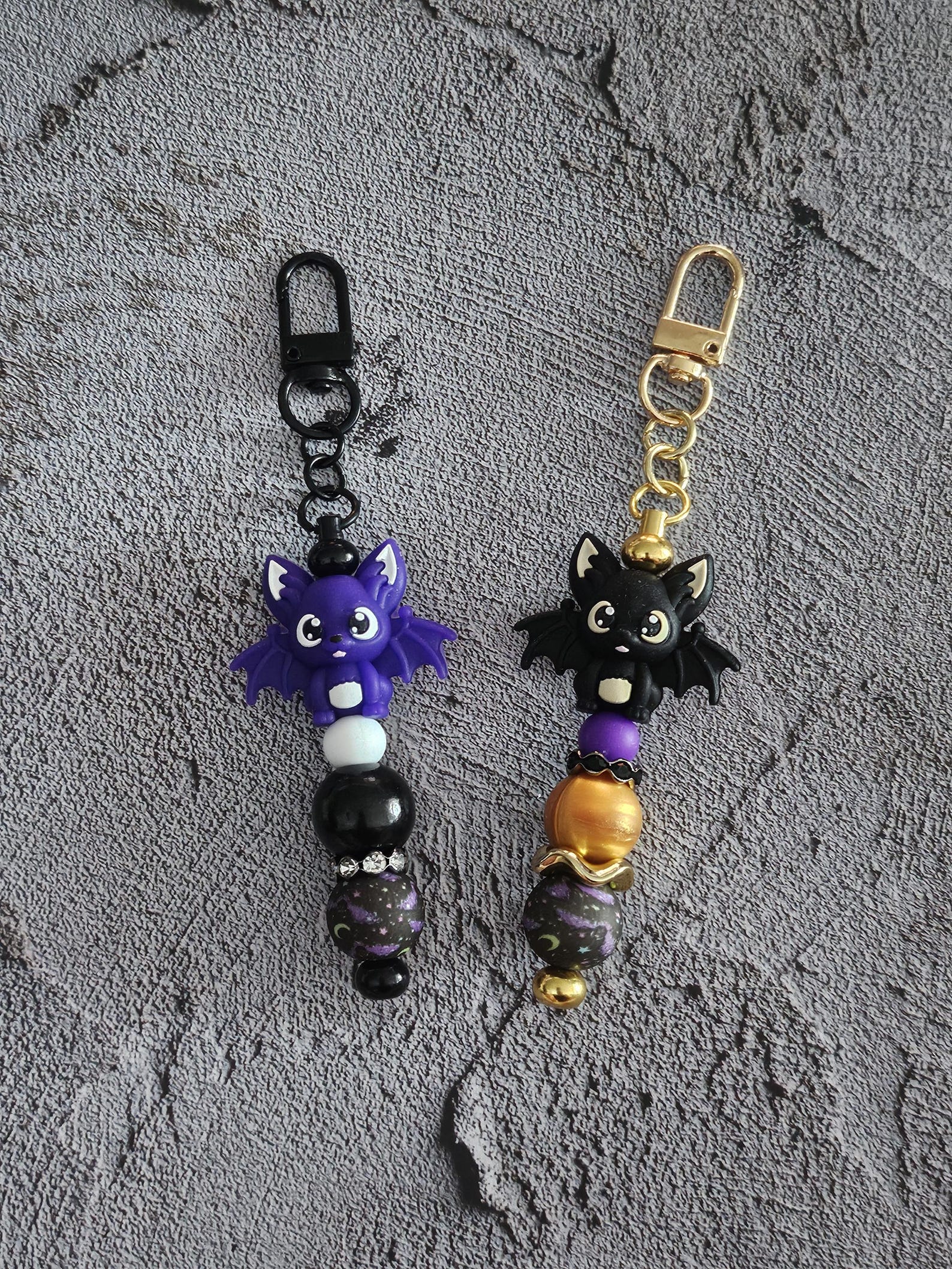 NEW Chunky Beaded Keychains Halloween Inspired Glow Ghost or Skull ...