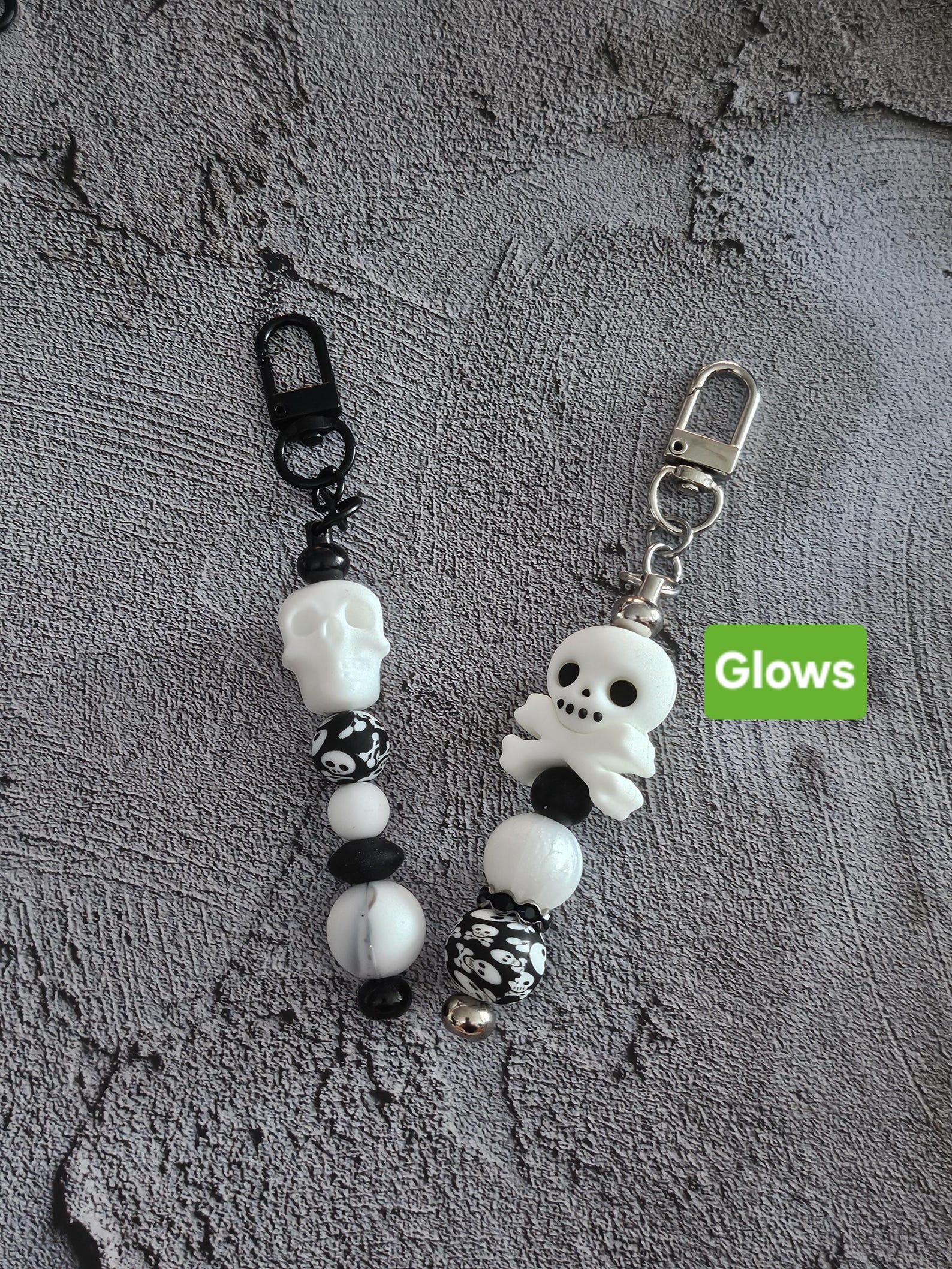 NEW Chunky Beaded Keychains Halloween Inspired Glow Ghost or Skull ...