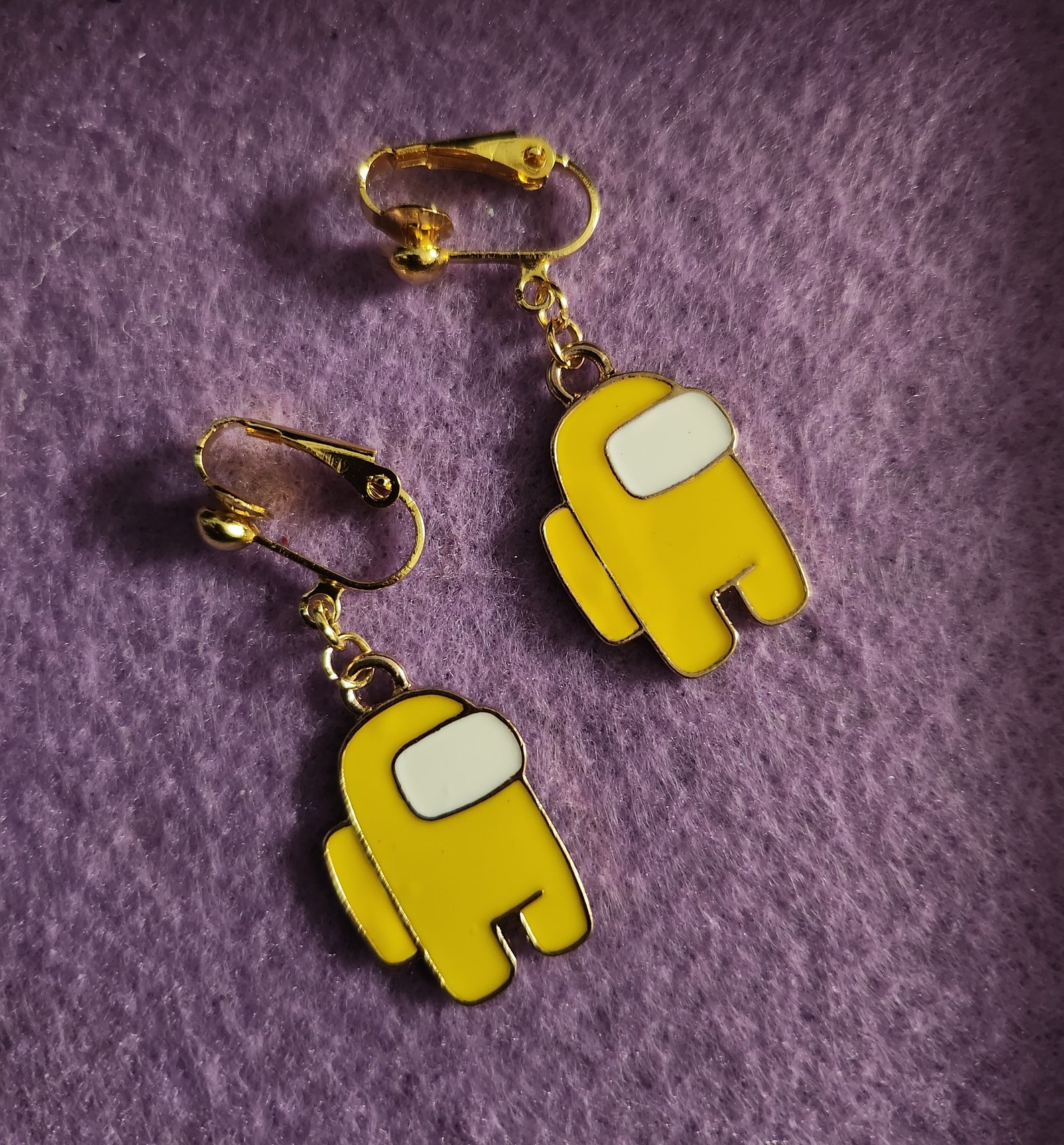 Among Us Gold Tone Hook Dangle or Clip on Earrings or Zipper Pull ...