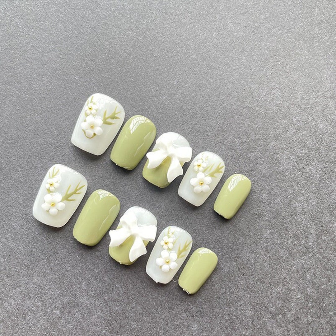 Cream Green Press on Nails Short/floral Design Press on Nails/nature Nails/birthday Nails/cute ...