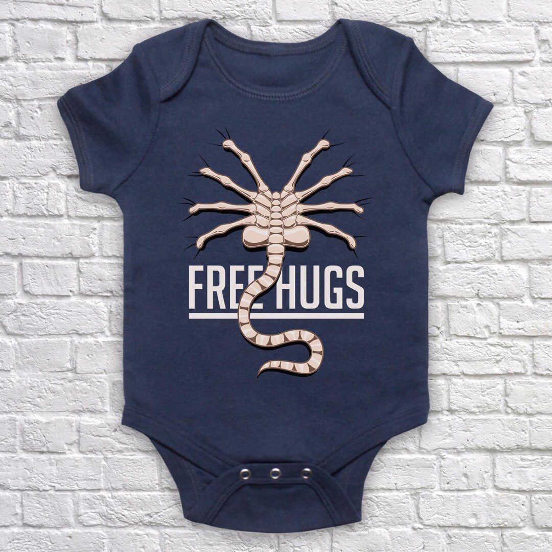 Free Hugs Funny Alien Sci Fi Face Hugger Tribute Xenomorph Nostromo ...