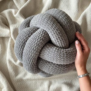 Crochet Knot Pillow PATTERN - Crochet Throw Pillow Pattern - Decorative ...