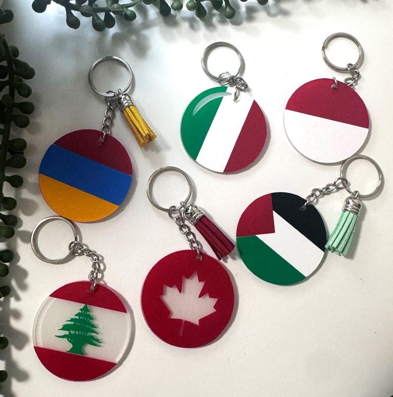 Acrylic World Flag Keyrings – Travel Gifts, Souvenirs & Custom ...
