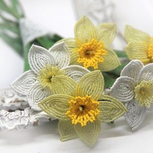 Beaded Tulip and Narcissus Pattern, Beaded Flowers Patterns, Seed Bead ...