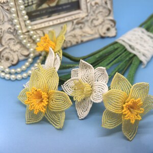 Beaded Tulip and Narcissus Pattern, Beaded Flowers Patterns, Seed Bead ...