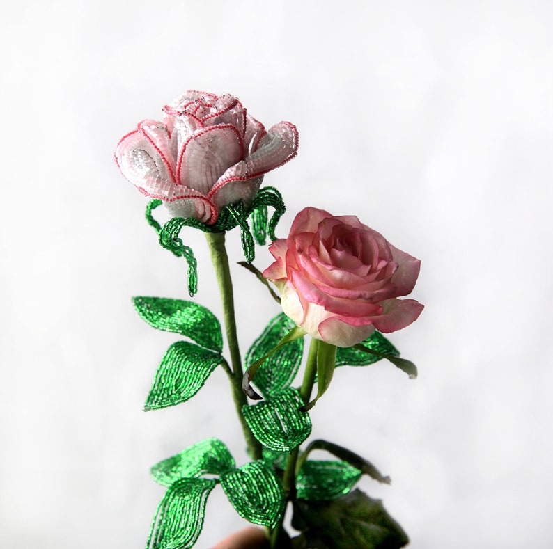 French Beaded Rose, Beaded Flowers Pattern, Seed Bead Patterns, Beading ...