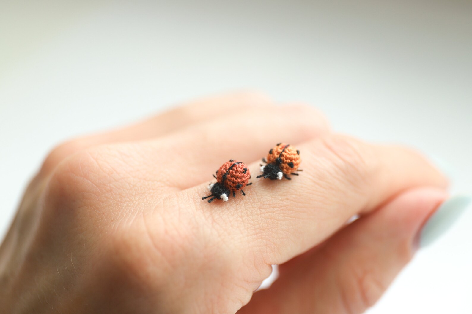 Crochet Pattern Micro Ladybug Amigurumi: Make Your Own Miniature ...