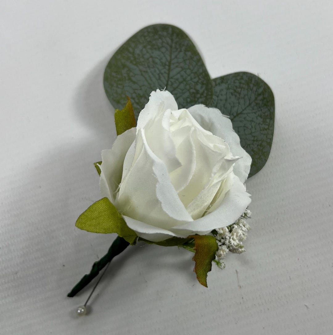 White Buttonholes Wedding Buttonhole / Boutonniere Wedding Flowers ...