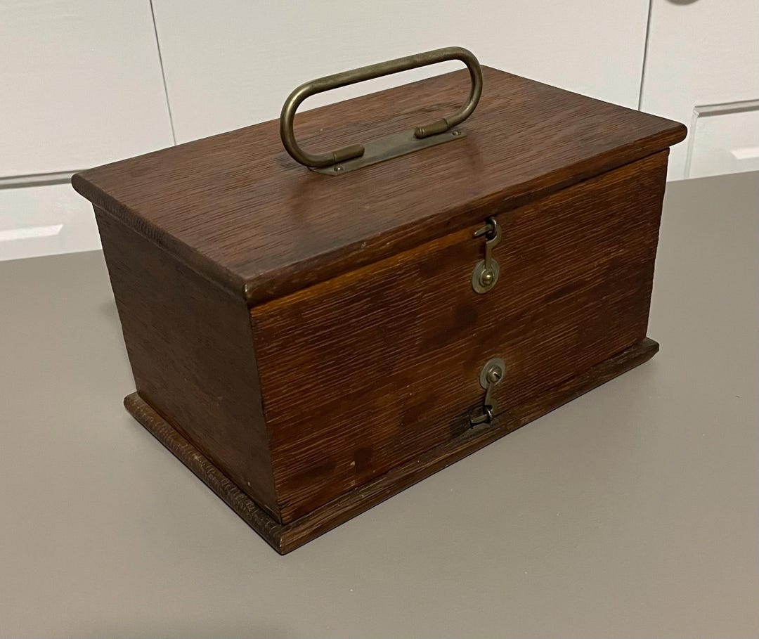Antique Vintage Oak Wooden Box From the Late 1910's With Two Lids That ...