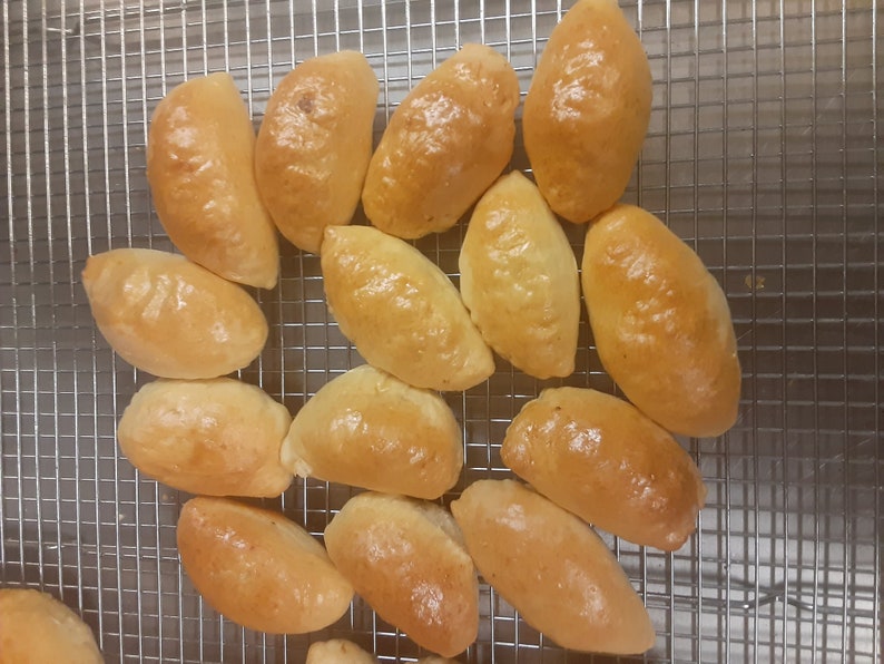 Latvian Piragi / Bacon Buns / Pīrādziņi / Speķa Rauši / Lasineciai ...