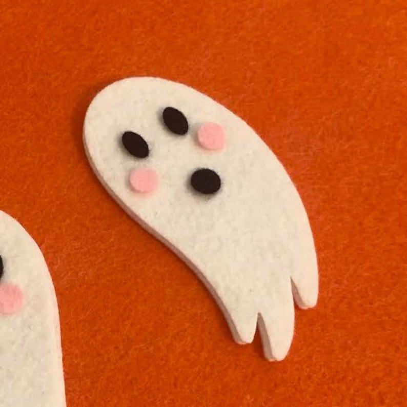 12 GHOSTS Wool Blend Felt Die Cuts// Halloween // Ghost // Die Cut Felt ...