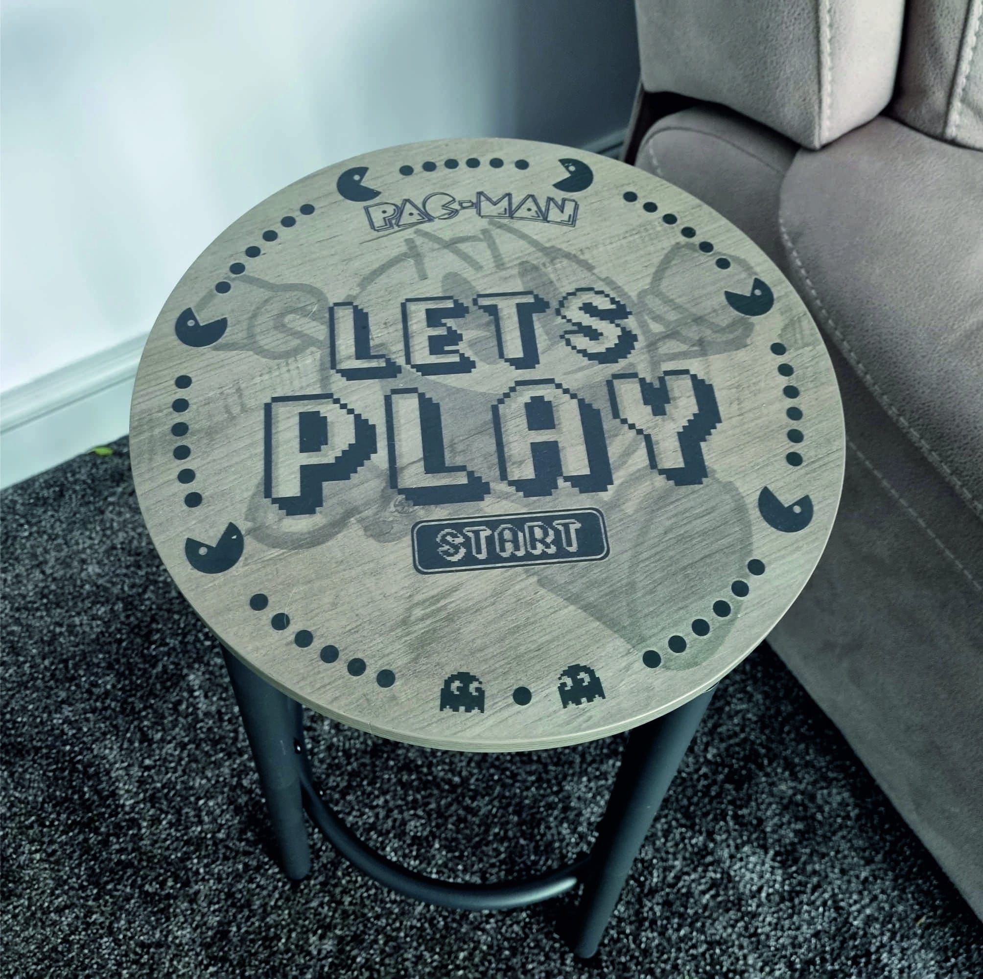 Pacman Arcade / 1UP Stool - Bespoke Unique Print - Etsy