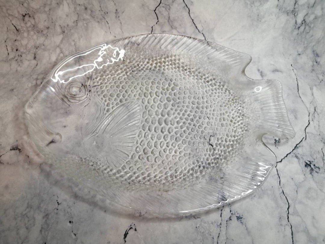 Vintage French Glass Plate in the Shape of a Fish - Etsy