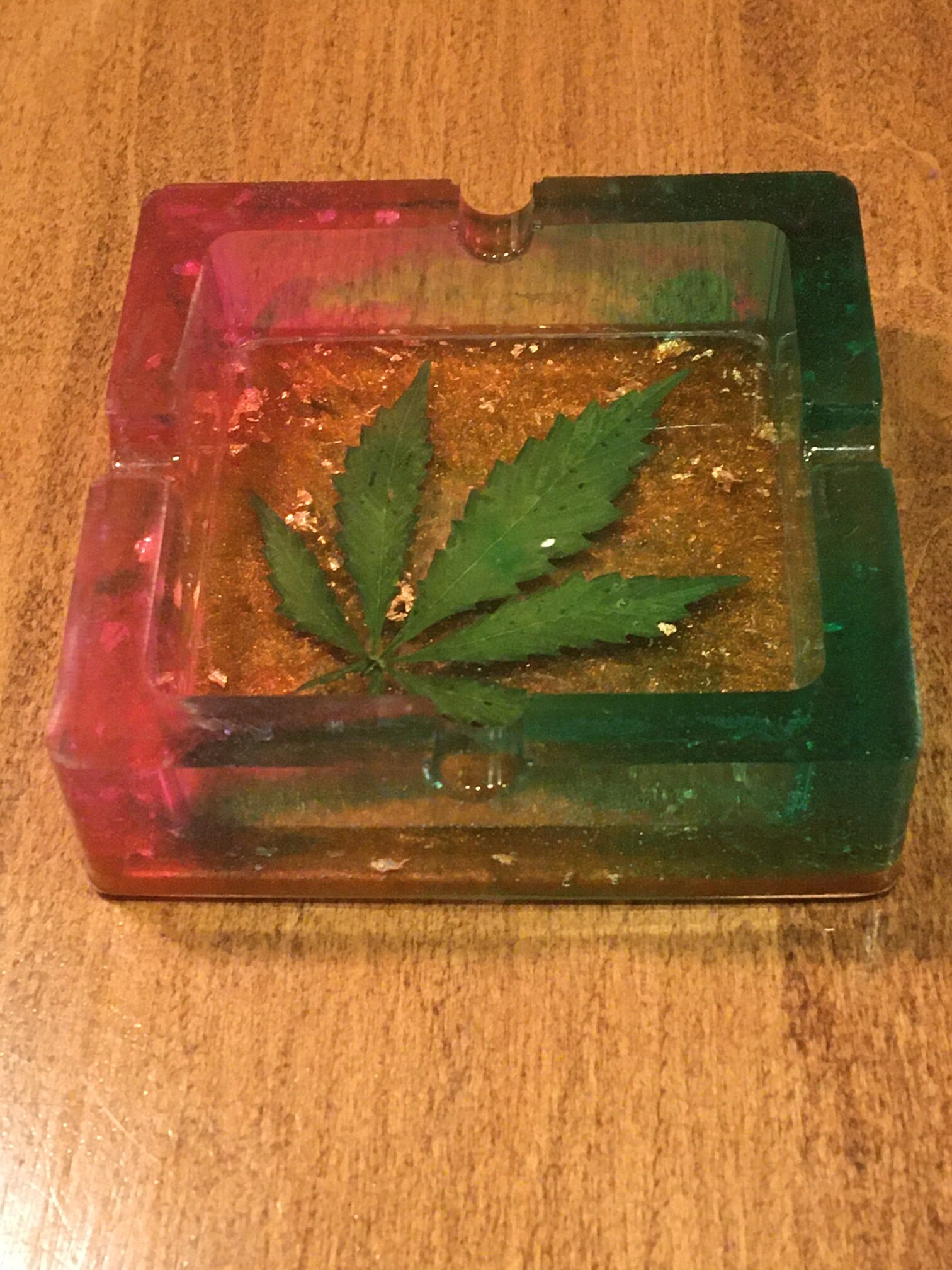 Weed Leaf Ashtray With Pressed Cannabis Leaf With Bronze - Etsy