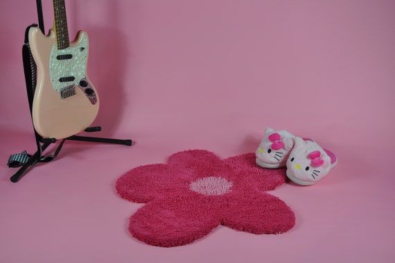 The Flower Power Rug Handmade Tufted Accent Flower Rug - Etsy